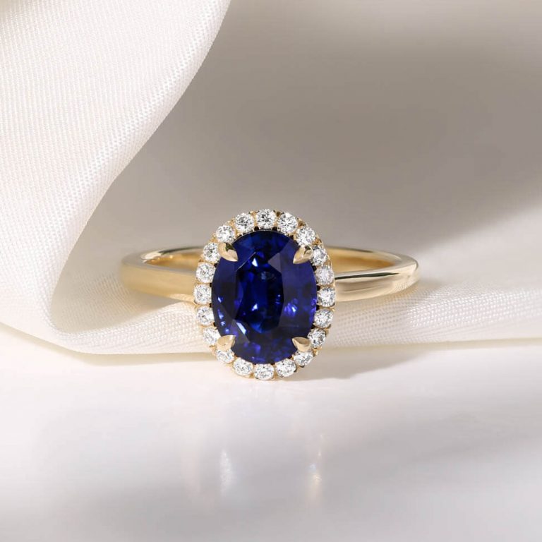 Tendencia de Hoy: 【 Anillos de Compromiso con Zafiro